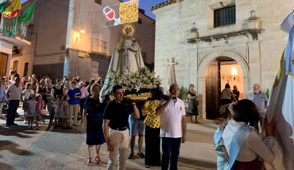 VÍDEO. Mejores momentos de la procesión en honor a la Virgen de los ...