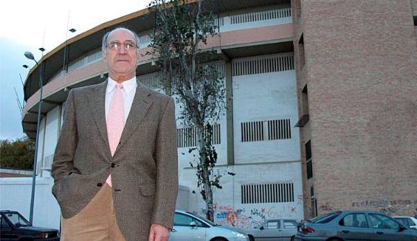 Muere Alfredo Margarito, maestro de la crítica taurina y gerente de ...