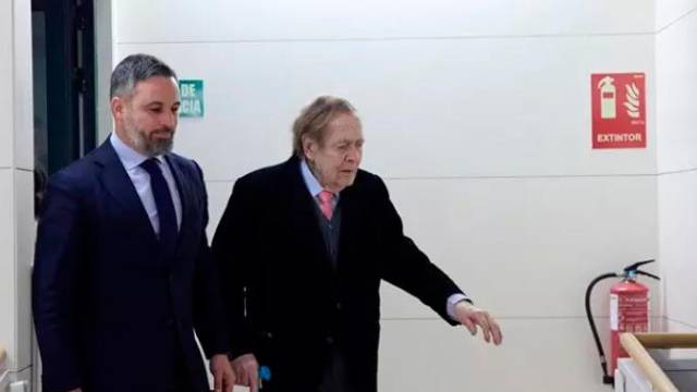 Poli bueno, poli malo: Abascal y Tamames se reparten los papeles en la ...