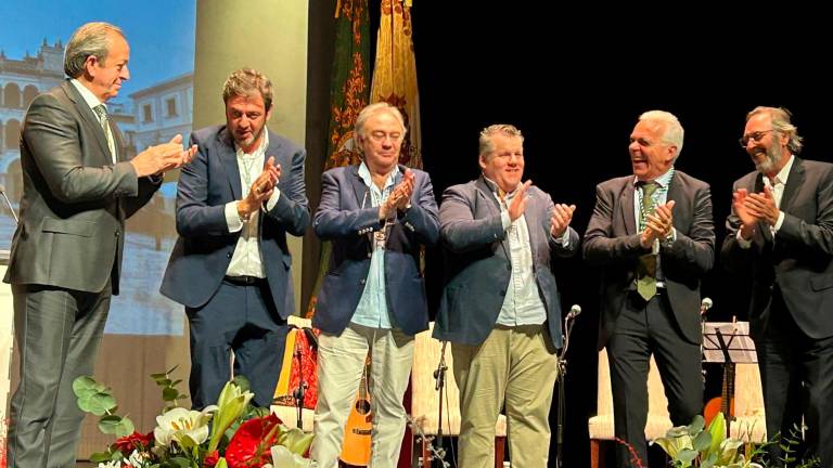 El corazón en un puño con el pregón de José Luis Criado en Andújar